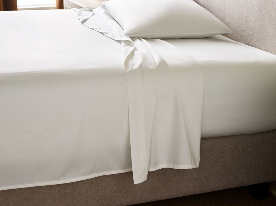 Smooth Flat Sheet | Hotel Linens, Pillows, Duvets, and More